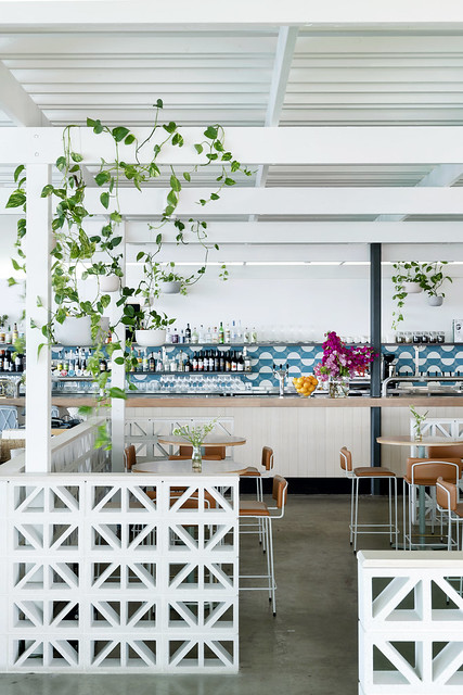 ARCHITECTURAL MASONRY BUILDING BLOCKS, BRICKS, RETAINER BLOCKS AND ...